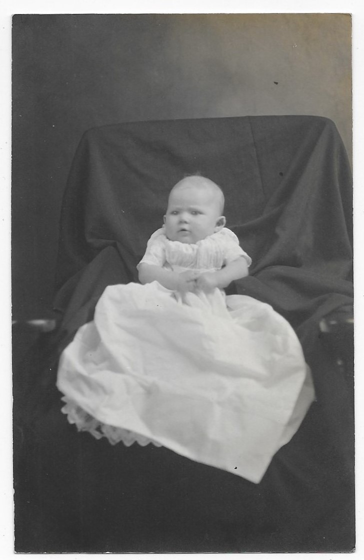 “A Photograph of Baby Helen” – circa 1910 - History In The Mail ...